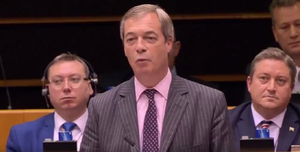 Reminder of the Failed Roman AC: The British Say Good-bye to the EU ...